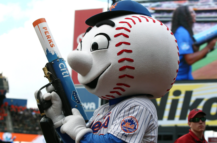 Maskot Bisbol Terkenal dan Terlupakan — The Mascot Store